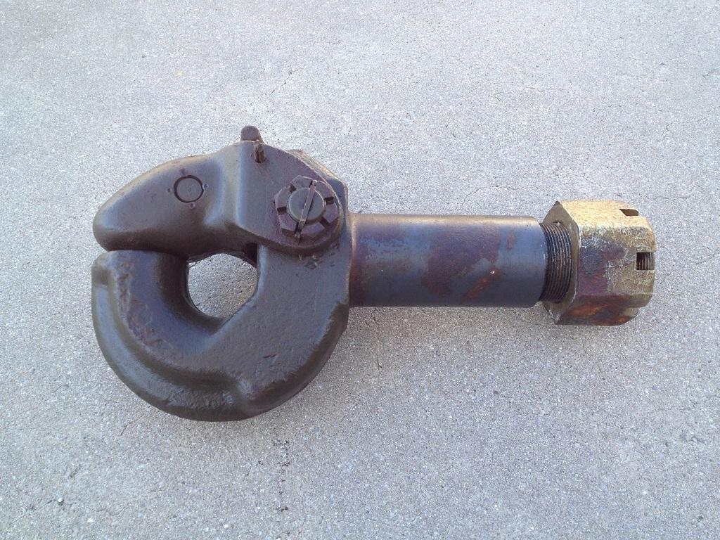 PINTLE HOOK